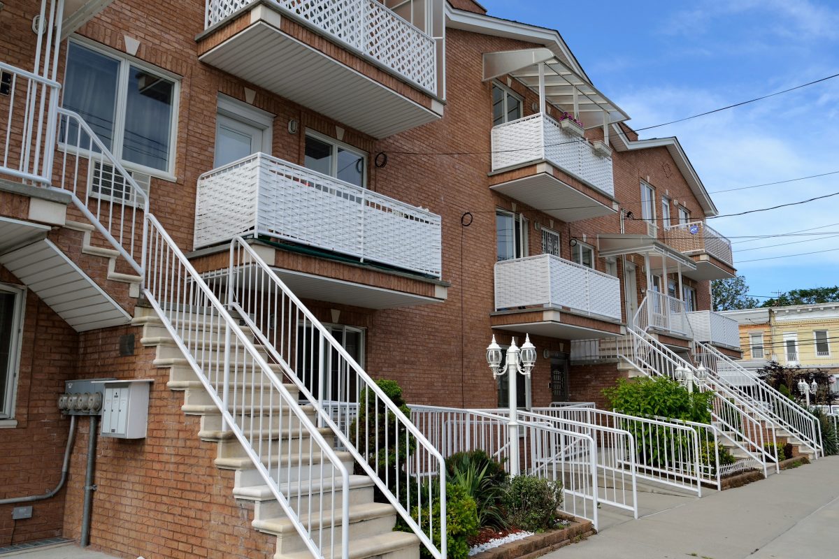 Tennant Window & Gutter Cleaning: Cleaning Services Melbourne